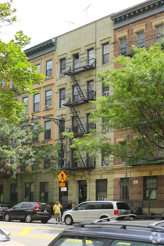 35 Morningside Ave, New York, NY 10026 Apartments - New York, NY ...