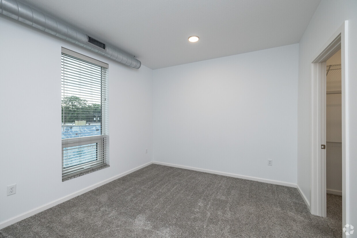 The Pearl Apartments - 5405 Chicago Ave Minneapolis, MN 55417 ...