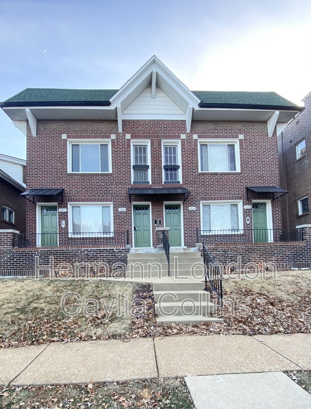 4924 Finkman St Unit #1F, St. Louis, MO 63109 - Condo for Rent in St ...