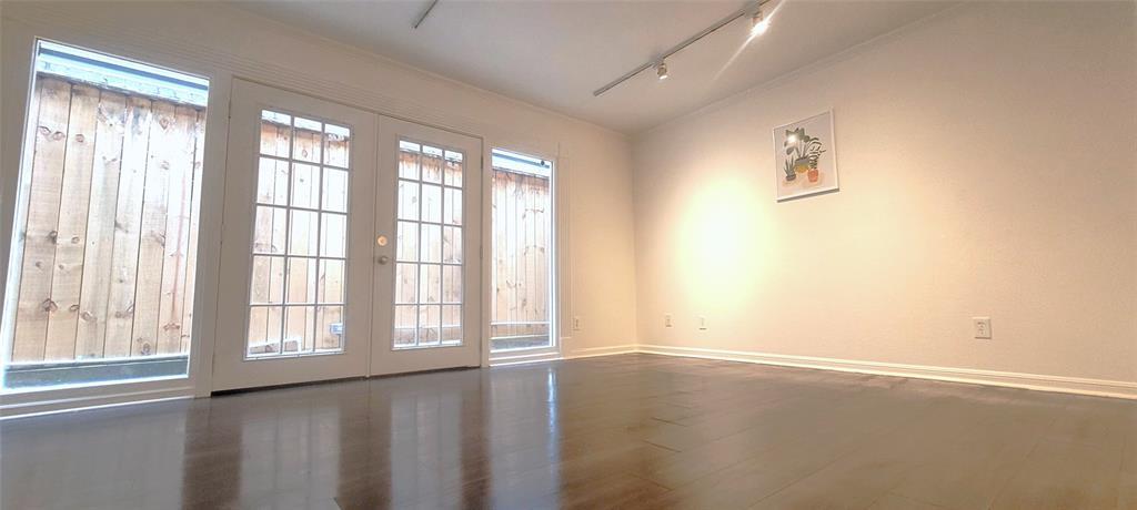 1113 Autrey St, Houston, TX 77006 - Room for Rent in Houston, TX ...