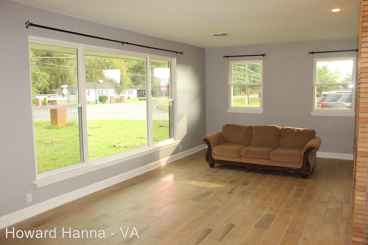 4332 Airline Blvd, Chesapeake, VA 23321 - House Rental in Chesapeake ...