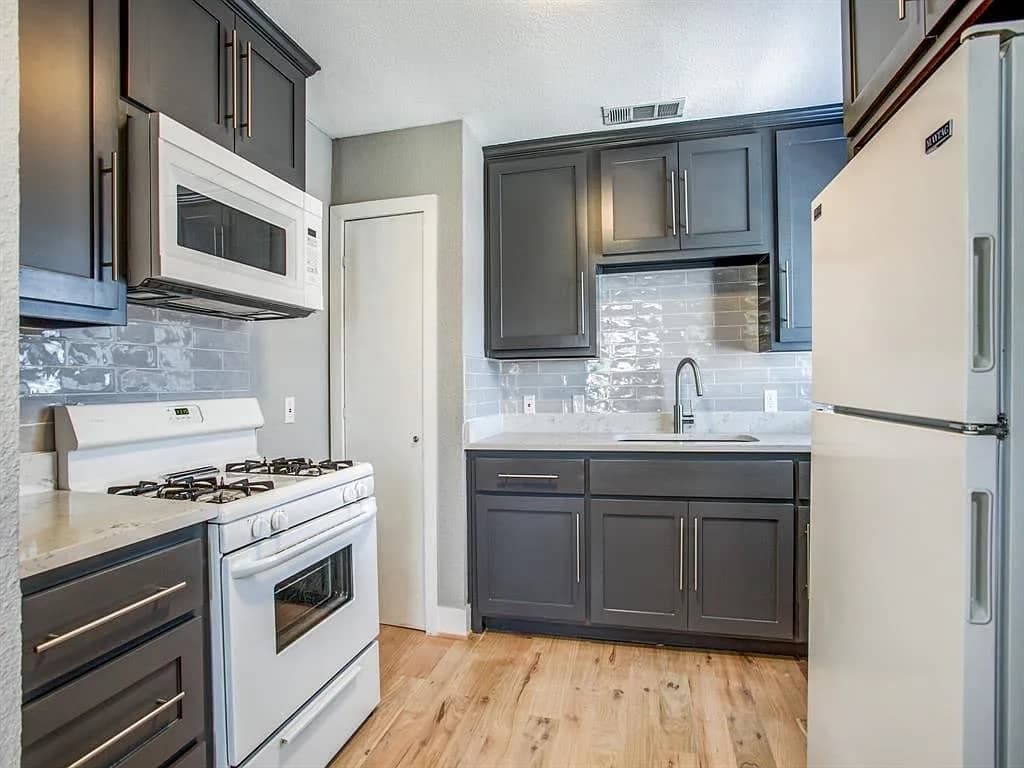 3302 Storey Ln, Dallas, TX 75220 - House Rental in Dallas, TX ...