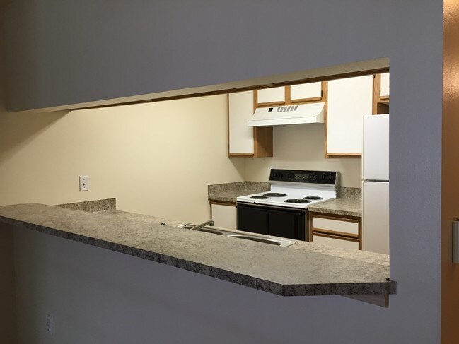 Maple Leaf Plaza Apartments - Seattle, WA | Apartments.com