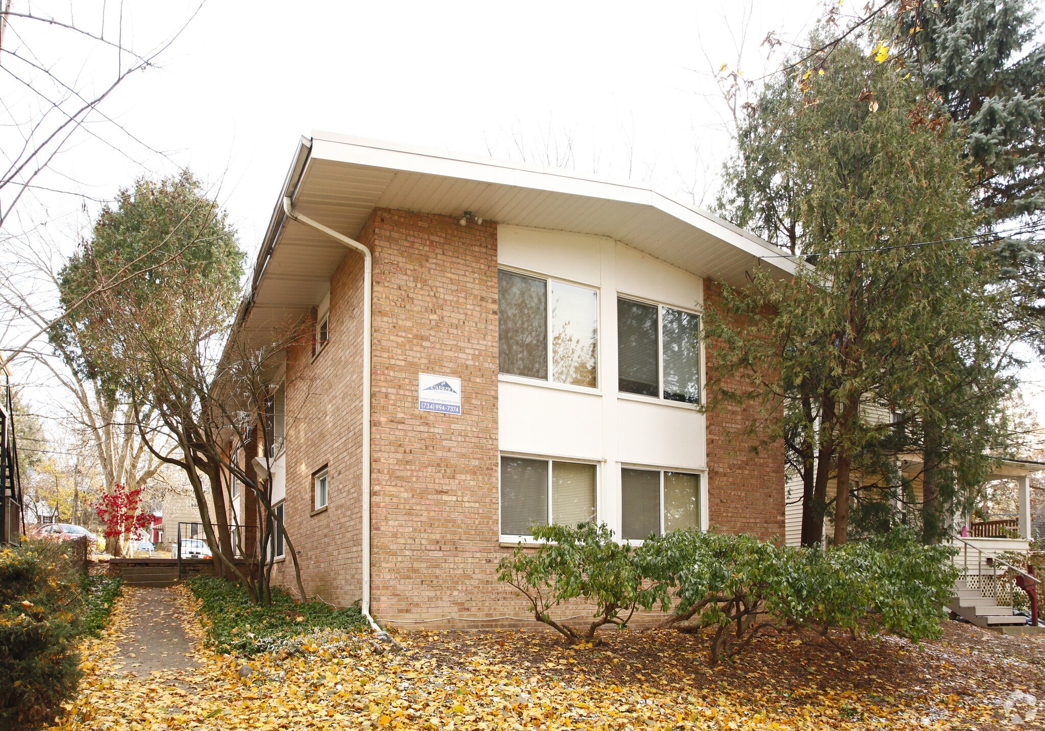 809 W Madison St - 809 W Madison St Ann Arbor, MI 48103 | Apartments.com