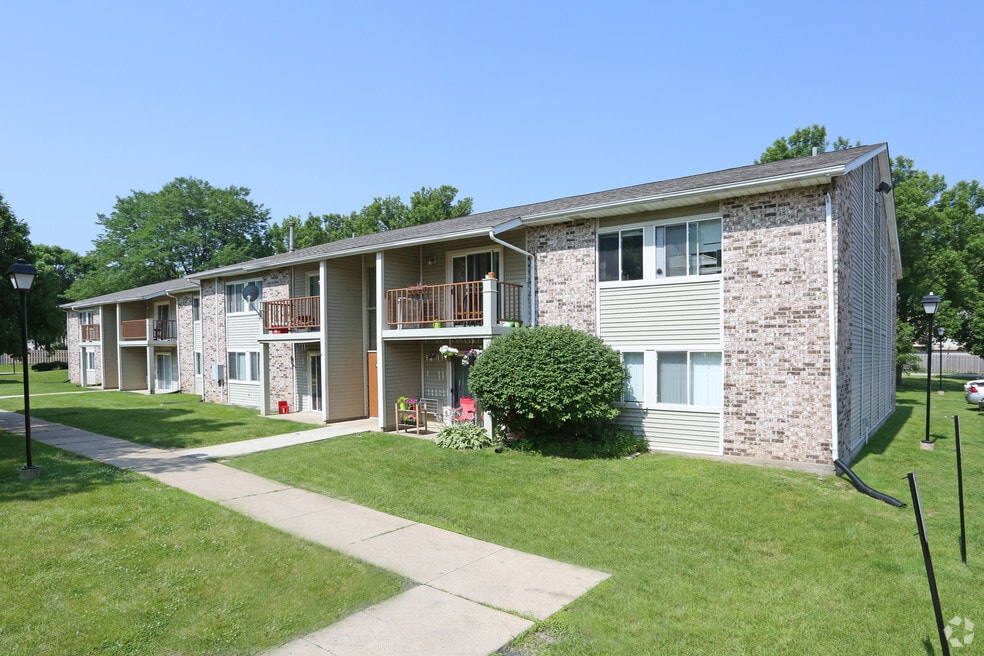 New Low Income Apartments for Rent Near Kenwood | Apartments.com