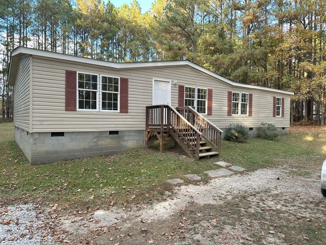 610 Sombrero Ln, Henderson, NC 27537 - House Rental in Henderson, NC ...