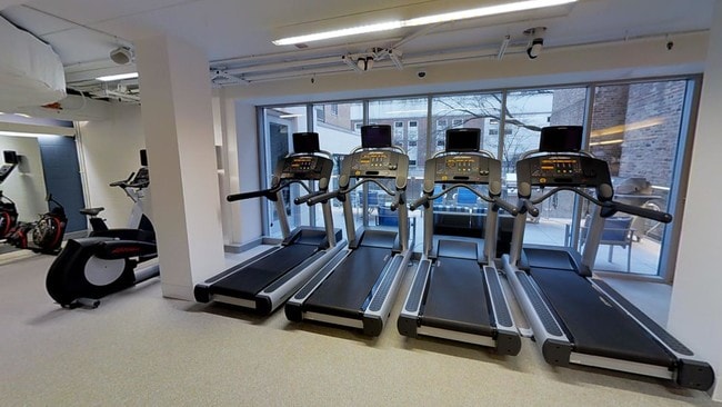 Chestnut Place Apartments - Chicago, IL | Apartments.com