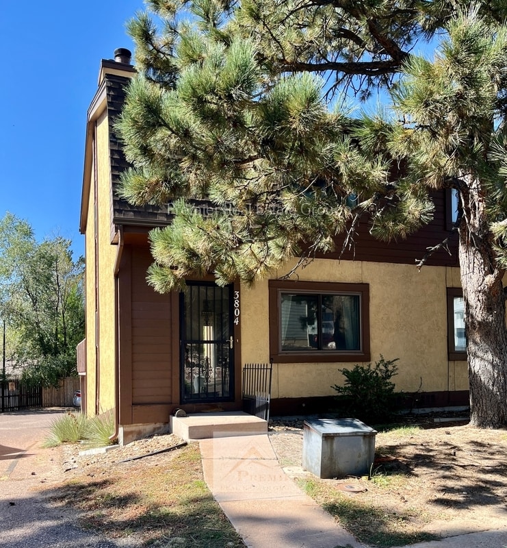 3804 Oro Blanco Dr, Colorado Springs, CO 80917 - Townhome Rentals in ...