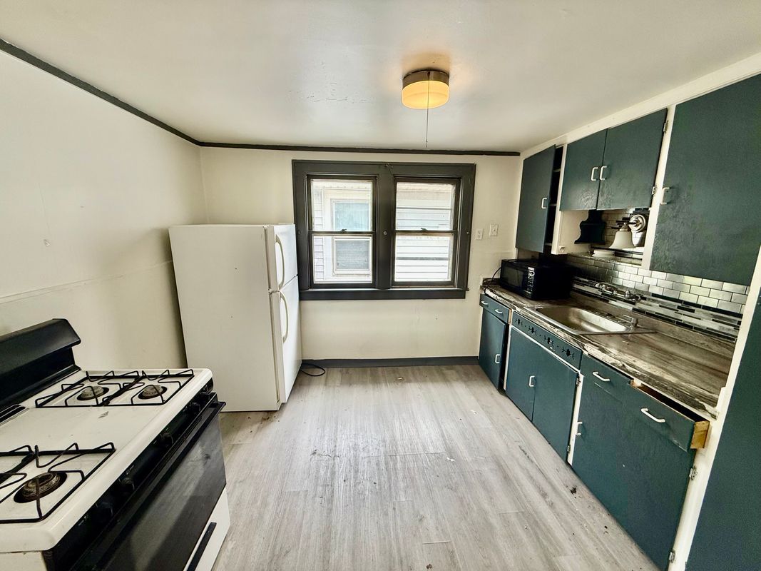134 Philadelphia St Unit Upper, Buffalo, NY 14207 | Apartments.com