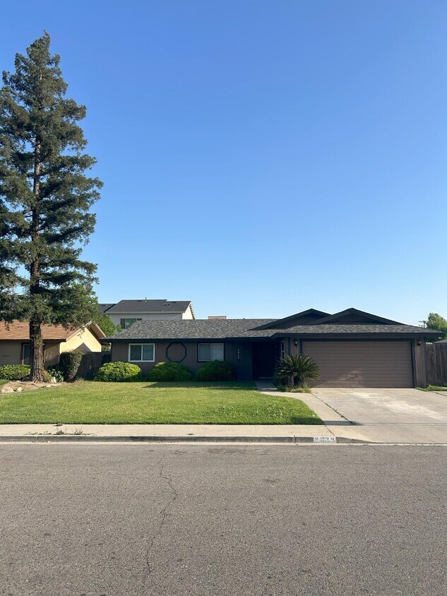 2029 W Wren Dr, Visalia, CA 93291 - House Rental in Visalia, CA ...