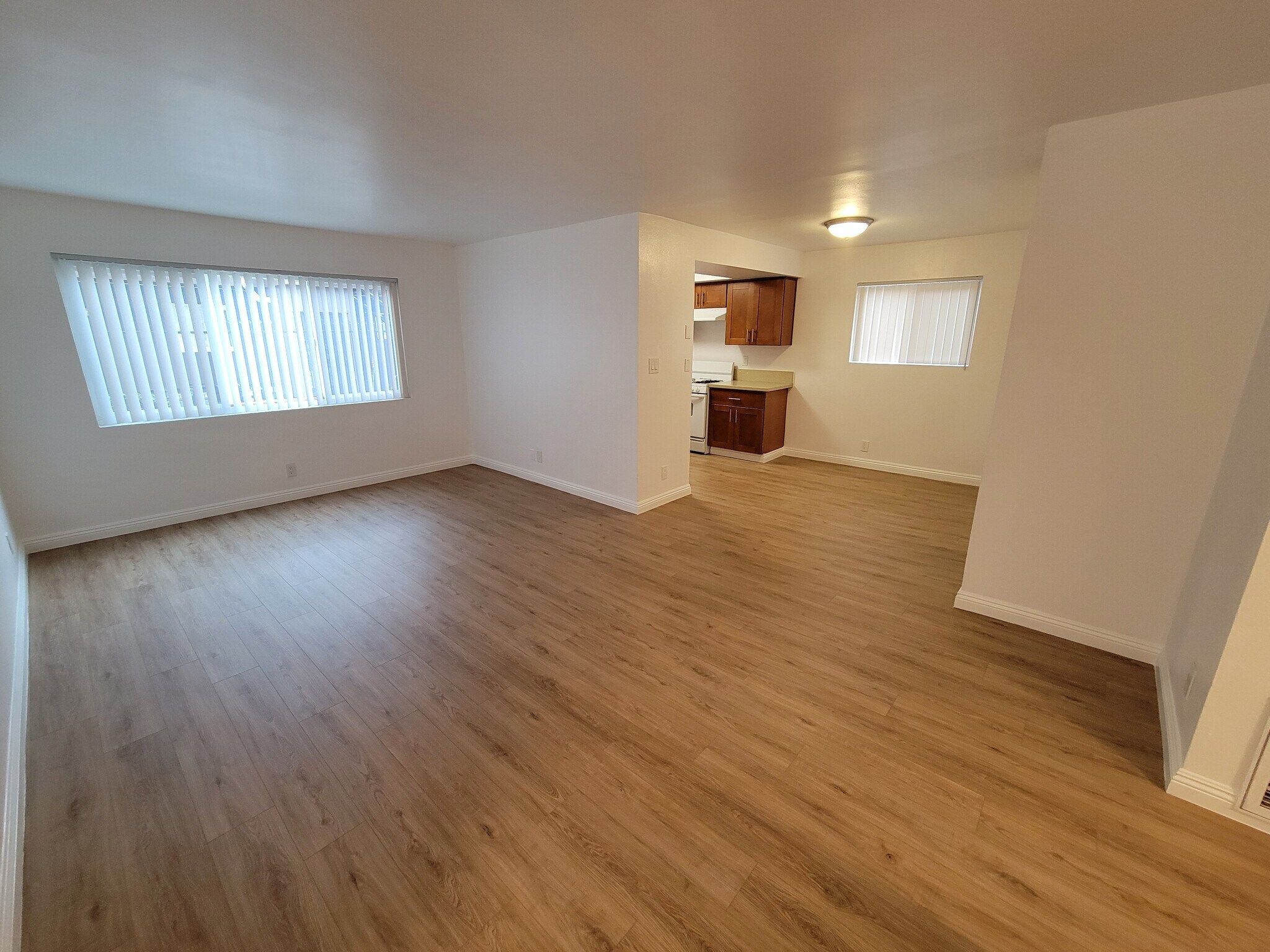 19142 Sherman Way Unit 1, Reseda, CA 91335 - 19142 Sherman Way Reseda ...