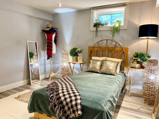 204 Connaught St Unit Downstairs, Fredericton, NB E3B 2A9 Apartments ...