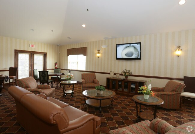 Fairfield Knolls East Apartments - 100 Fairfield Ln Mastic Beach, NY ...