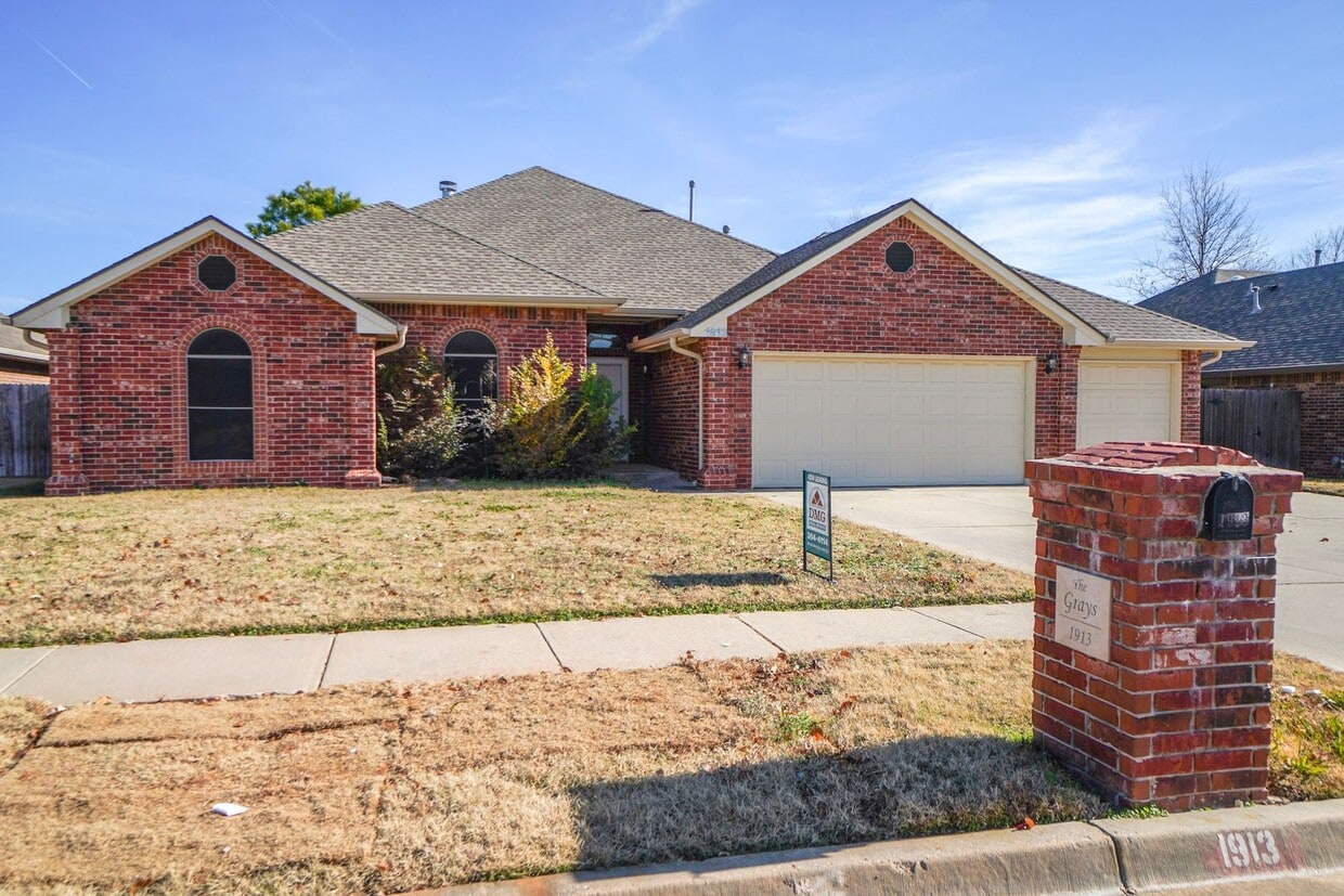 1913 Broone Dr, Norman, OK 73071 - House Rental in Norman, OK | Apartments.com