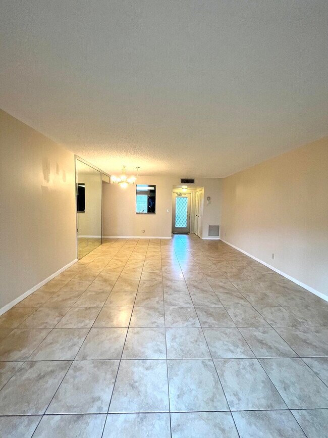 14797 Cumberland Dr Unit 1080, Delray Beach, FL 33446 - Condo for Rent ...