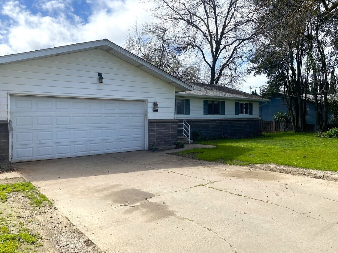 1735 Belcher Ave, Merced, CA 95348 - House Rental in Merced, CA ...
