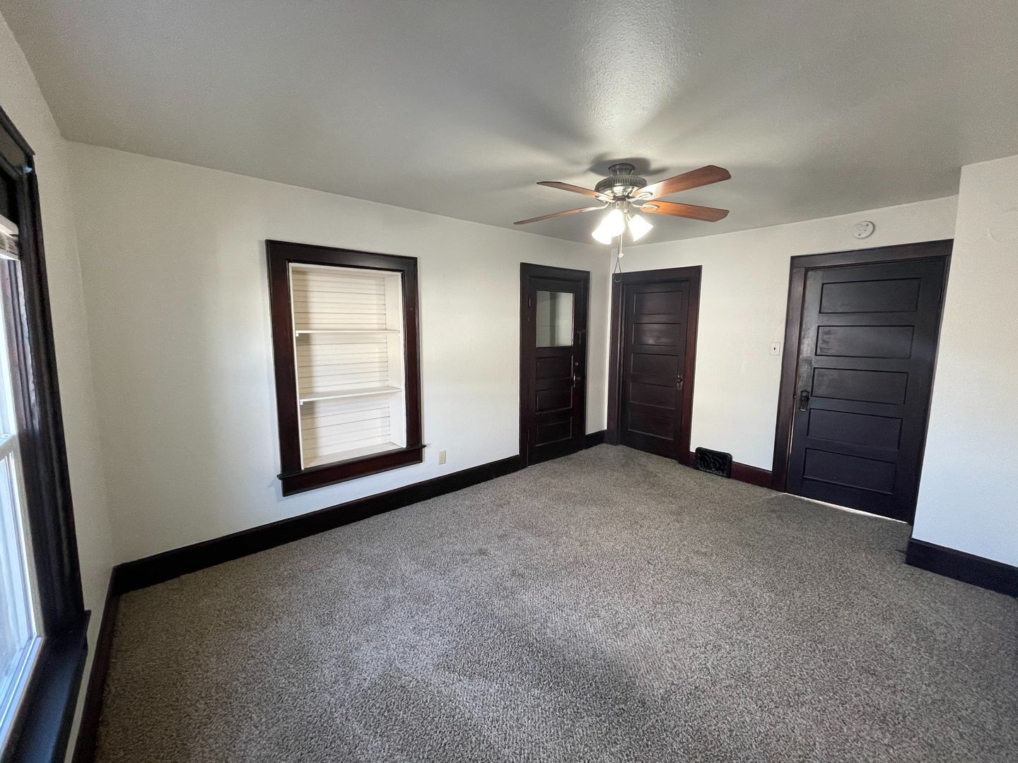 715 Pine St Unit 715 - 3 - STR, Green Bay, WI 54301 - Room for Rent in ...