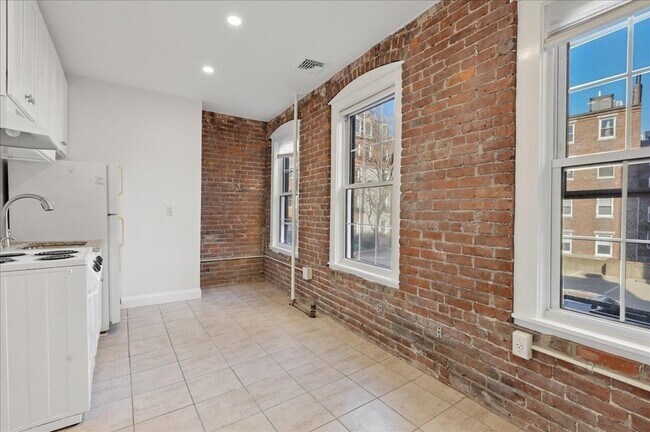 23 Harris St Unit 3, Boston, MA 02109 - 23 Harris St Boston, MA 02109 ...