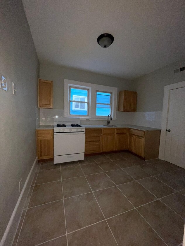 14 Chelsea Ave Unit 2, Newark, NJ 07106 - 14 Chelsea Ave Newark, NJ ...