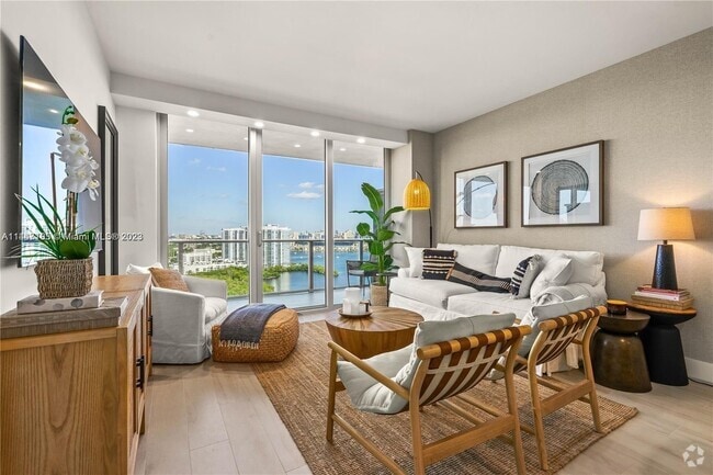 Fulford Apartments for Rent with a Living Room - North Miami Beach, FL - 2 Rentals | Apartments.com
