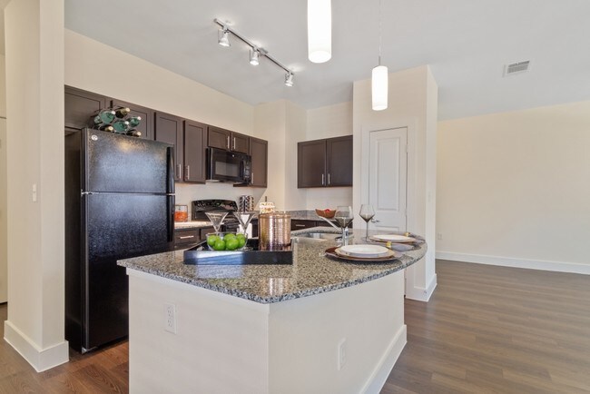 Parc at Garland - Apartments in Garland, TX | Apartments.com