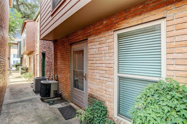 1205 Autrey St Unit 9, Houston, TX 77006 - Condo for Rent in Houston ...
