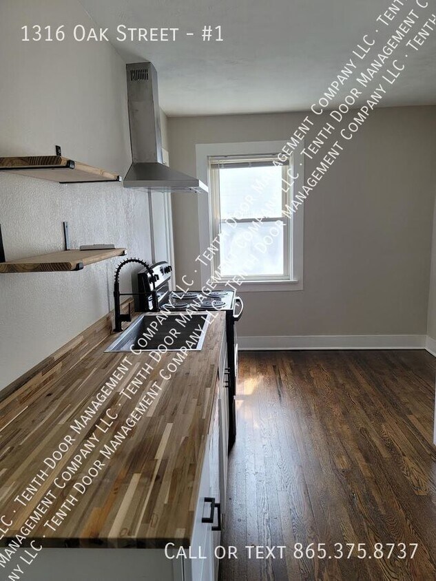 1316 Oak St Unit #1, Kingsport, TN 37660 - Room for Rent in Kingsport, TN | Apartments.com