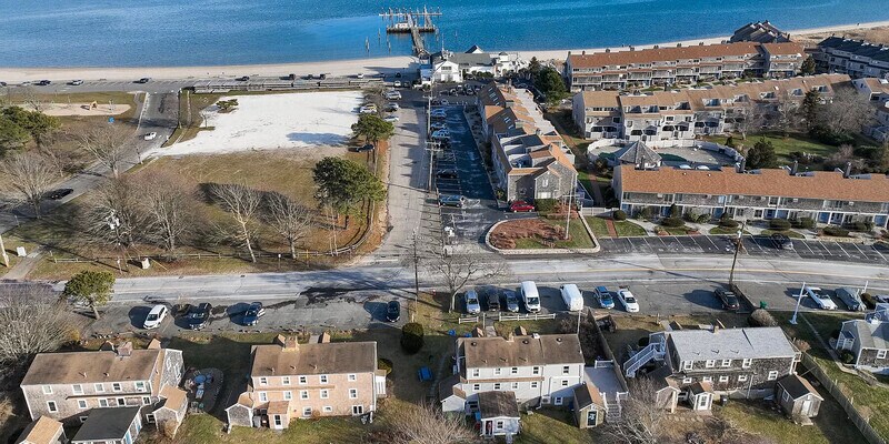 511 Ocean St Unit 3, Barnstable, MA 02601 - Condo for Rent in ...