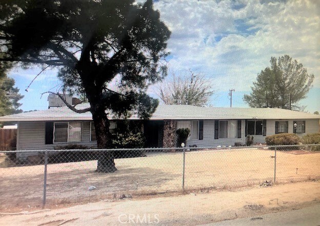 19115 Red Feather Rd, Apple Valley, CA 92307 - House Rental in Apple ...