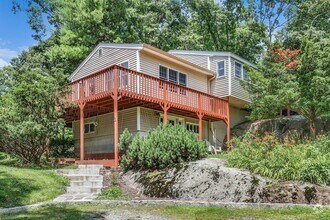 Poets Landing Apartments for Rent - Danbury, CT - 2 Rentals ...