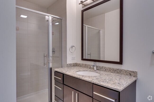 Circa 922 - Apartments at 922 W Washington Blvd Chicago, IL ...