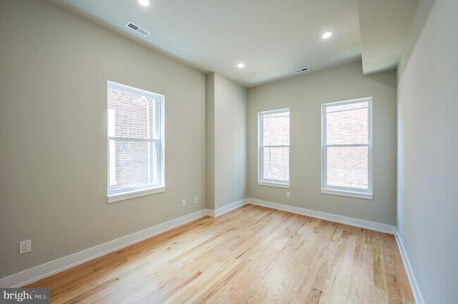 1552 N 29th St, Philadelphia, PA 19121 - Townhome Rentals in ...