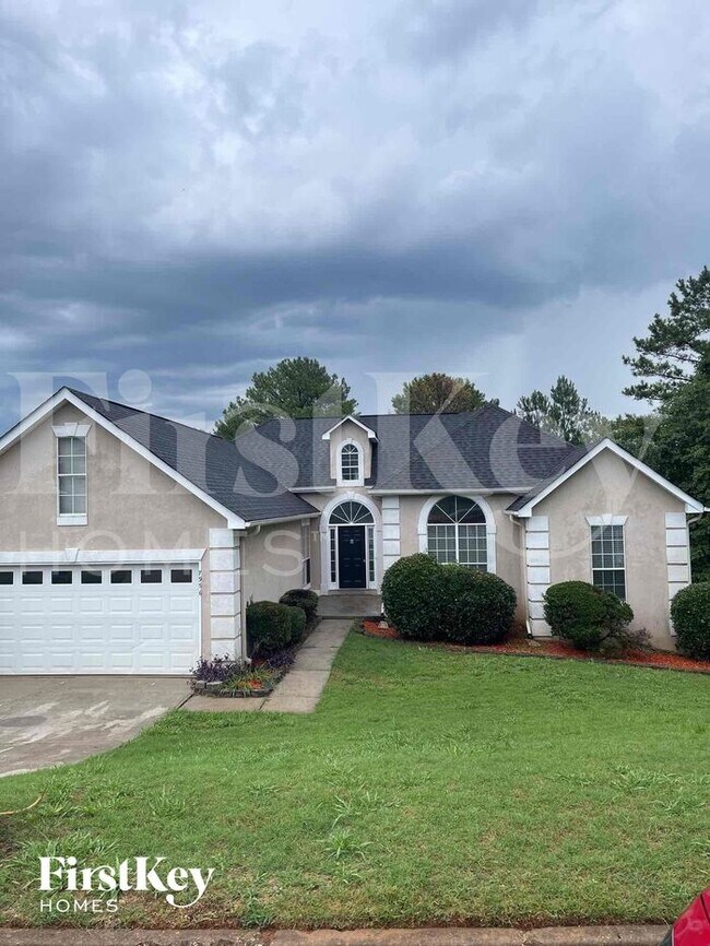 Overlook at Lake Ridge Apartments under $1,000 - Riverdale, GA ...