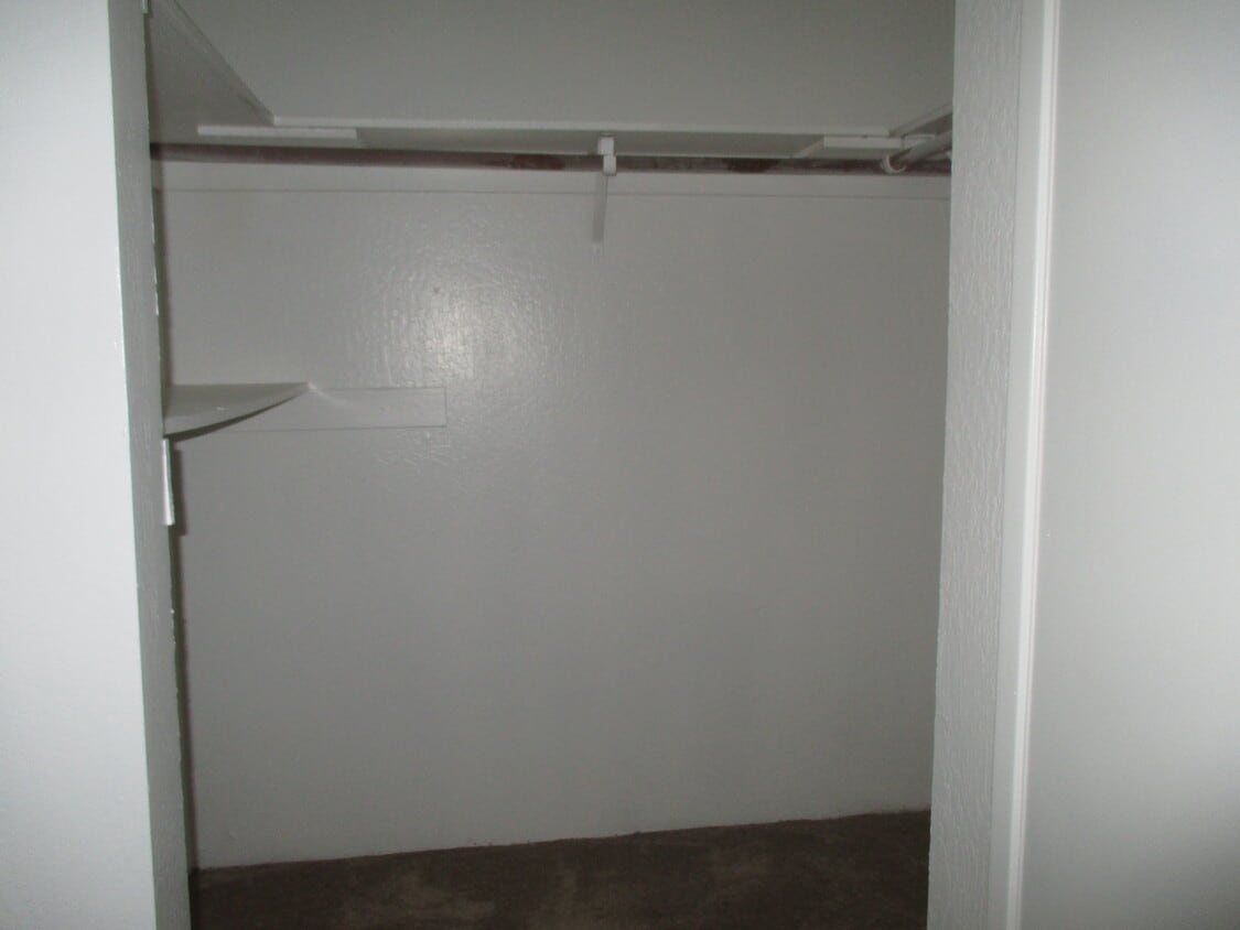 Sierra Glen - 1801 Coffee Rd Modesto, CA 95355 | Apartments.com