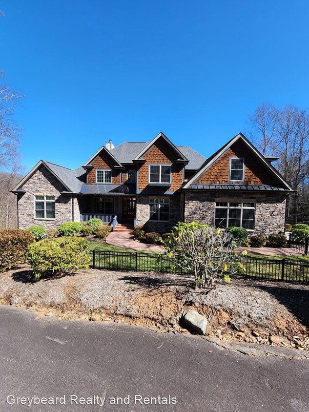 58 Hope View Rd, Swannanoa, NC 28778 - House Rental in Swannanoa, NC ...