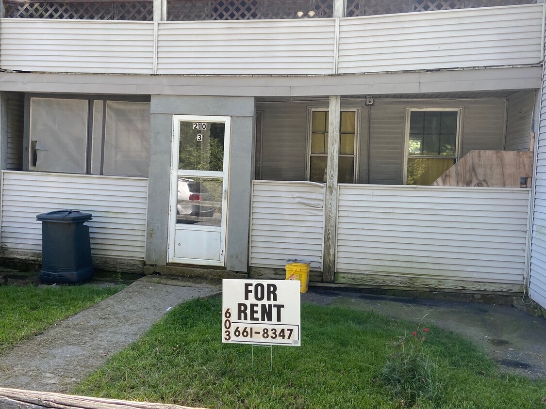 210 Elliot St Unit #3, Brattleboro, VT 05301 - 210 Elliot St ...