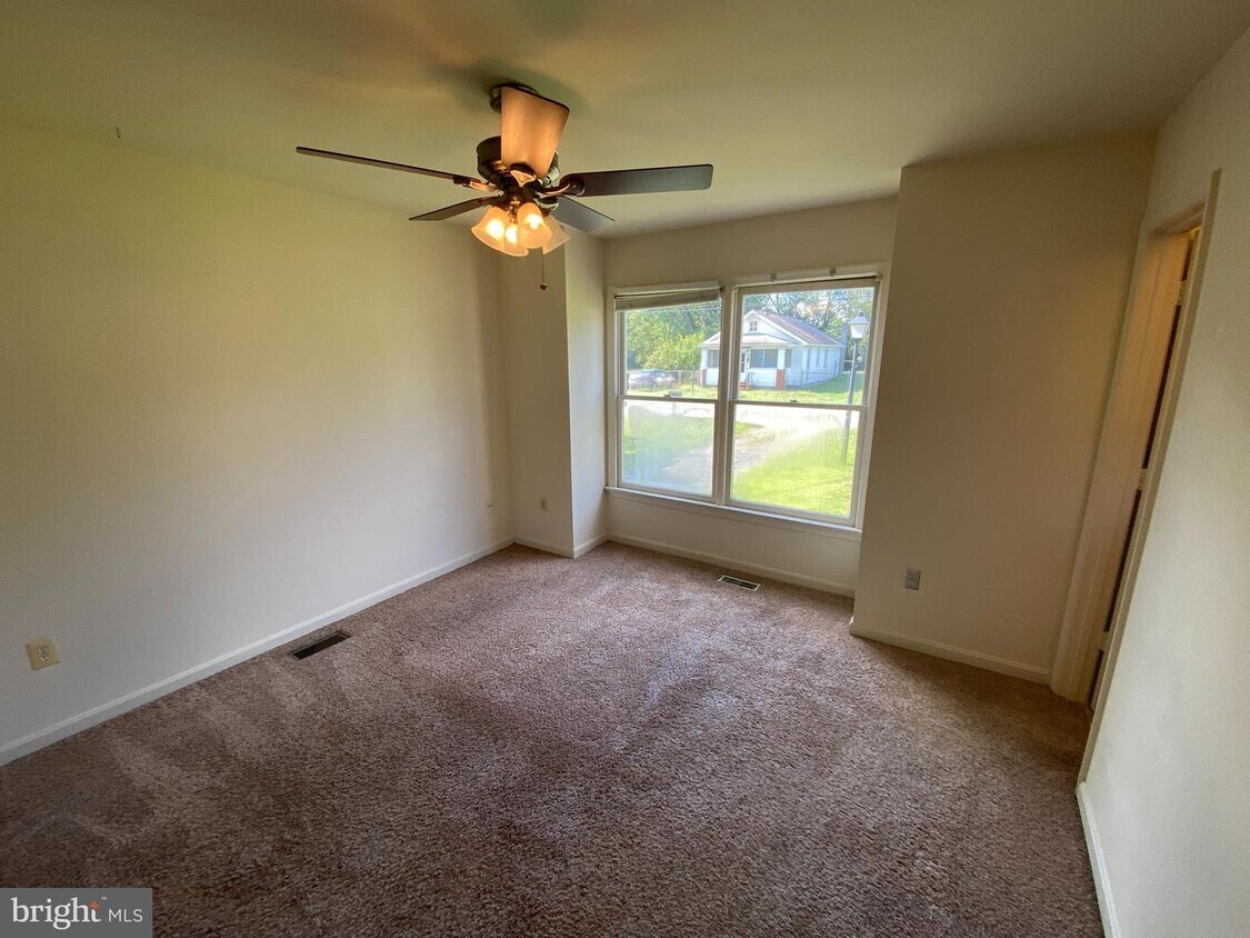 227 Bend Farm Rd, Fredericksburg, VA 22408 - House Rental in ...