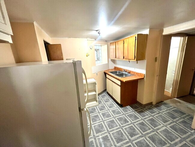 5719 W Addison St, Chicago, IL 60634 - House Rental in Chicago, IL ...