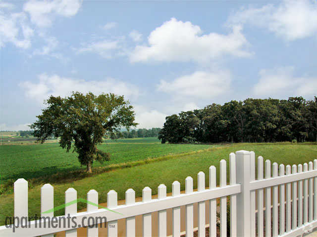 Hawks Ridge Apartments - Apartments in Beloit, WI | Apartments.com