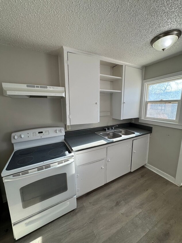 2619 E Willamette Ave Unit 22, Colorado Springs, CO 80909 - Room for ...