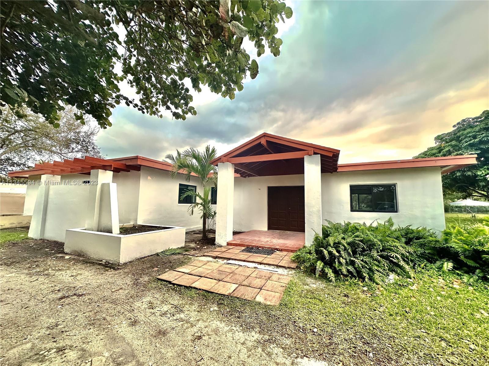 10970 Sw 93Rd St, Miami, FL 33176 - House Rental in Miami, FL ...