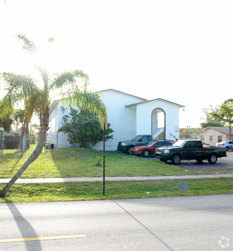 4030 SW 61st Ave, Fort Lauderdale, FL 33314 - 4030 SW 61st Ave Fort ...