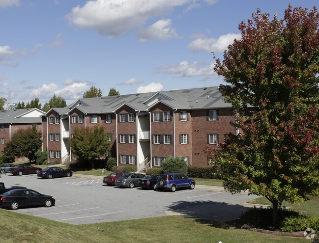 Downtown Anderson Senior Living Apartments for Rent - Anderson, SC ...