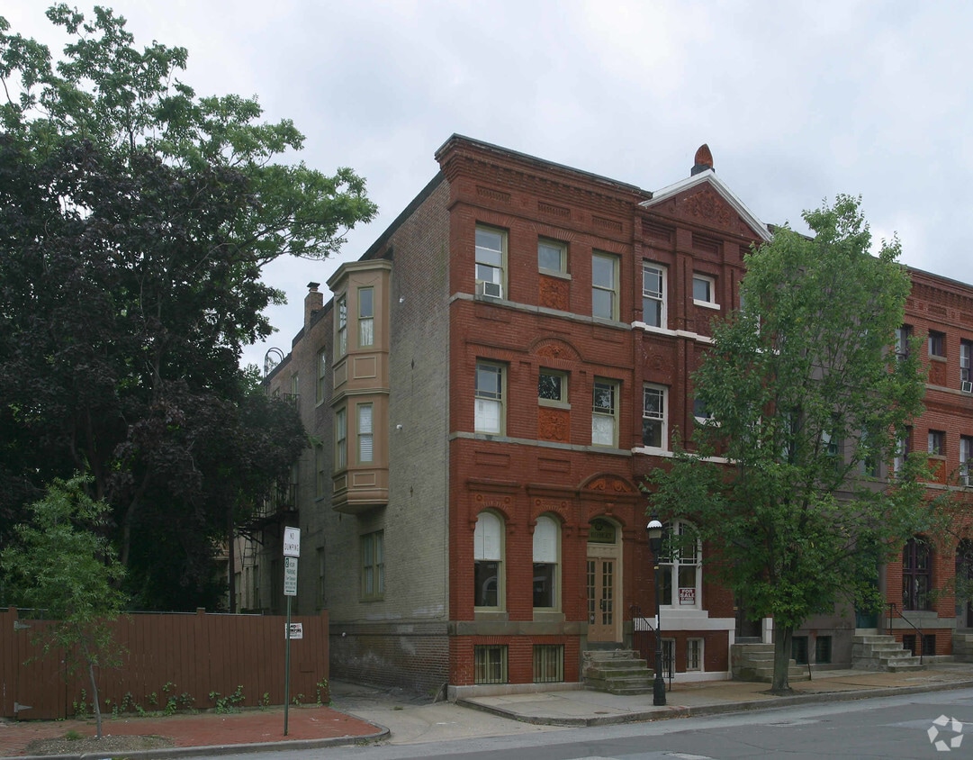 251 Robert St, Baltimore, MD 21217 - 251 Robert St Baltimore, MD 21217 ...