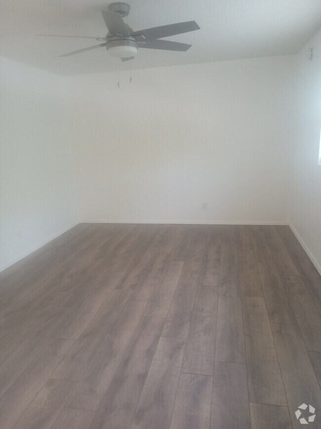 Bear Creek Furnished Townhouses for Rent - Saint Petersburg, FL - 13 ...