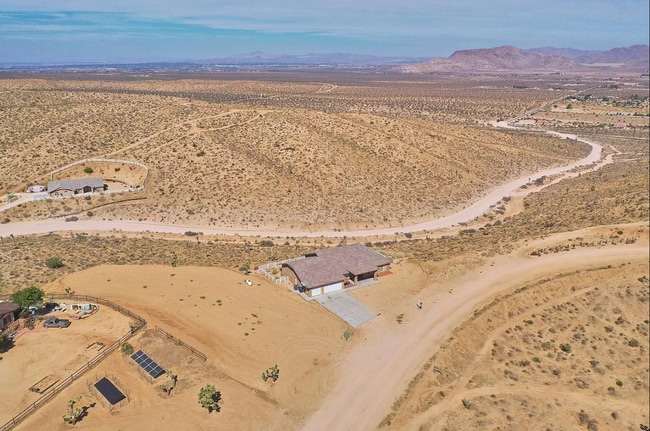 9692 Ocotillo Way, Apple Valley, CA 92308 - House Rental in Apple ...