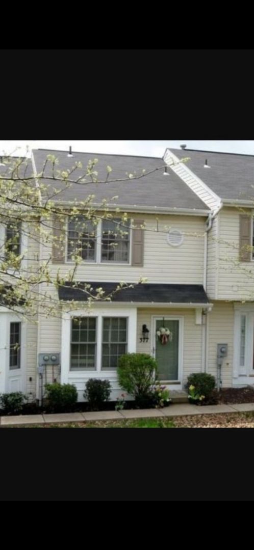 383 Jubilee Dr, Bridgeville, PA 15017 - House Rental in Bridgeville, PA ...