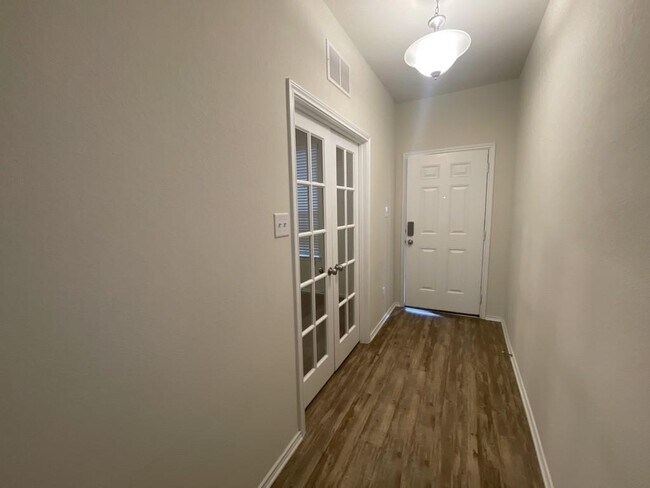 500 Crane Crest Dr, Jarrell, TX 76537 - House Rental in Jarrell, TX ...