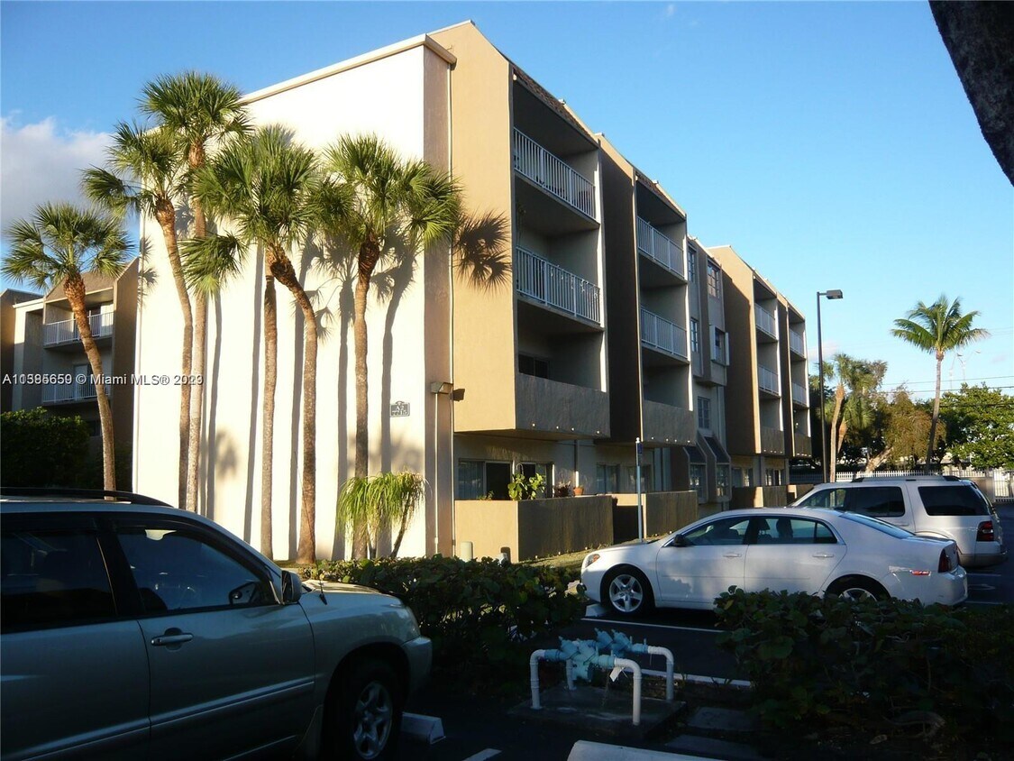 7715 SW 86th St Unit A2-405, Miami, FL 33143 - Condo for Rent in Miami ...