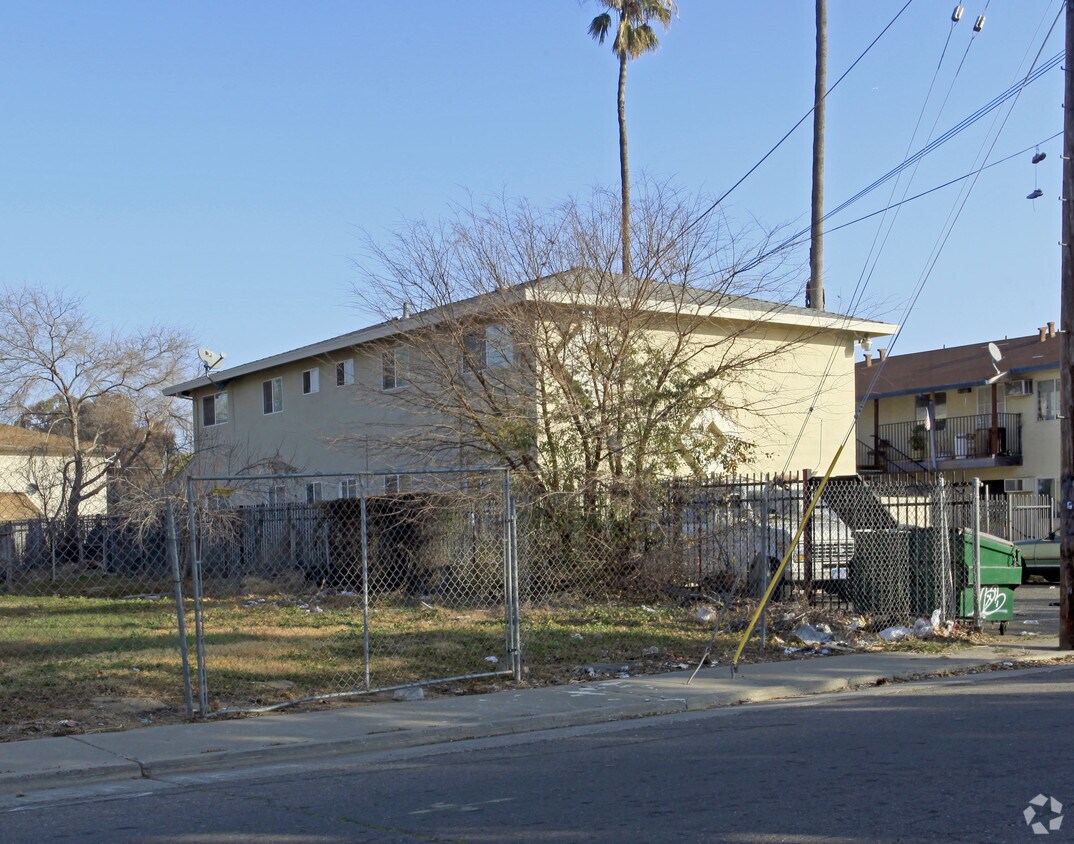 3911 43rd Ave, Sacramento, CA 95824 - 3911 43rd Ave Sacramento, CA ...